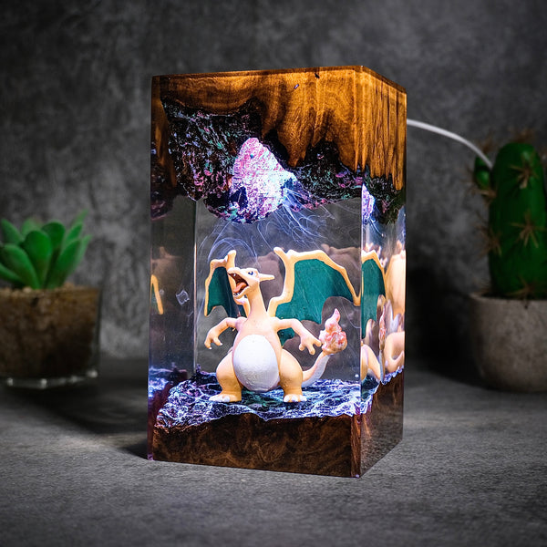Charizard Resin lamp – Handmade Gift Shop