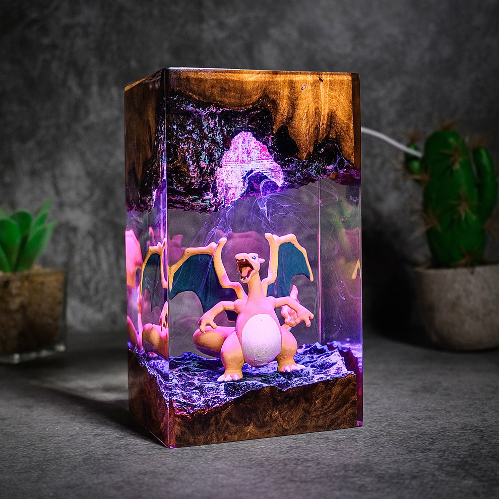 Charizard Resin lamp – Handmade Gift Shop